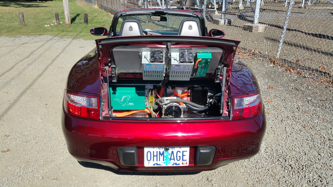 Porsche 911 Carrera (996) powered by American Electric Muscle – SHIFT EV